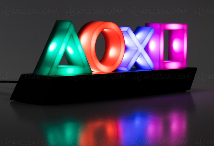 Triangle, Rond, Croix, Carré = lampe LED PlayStation