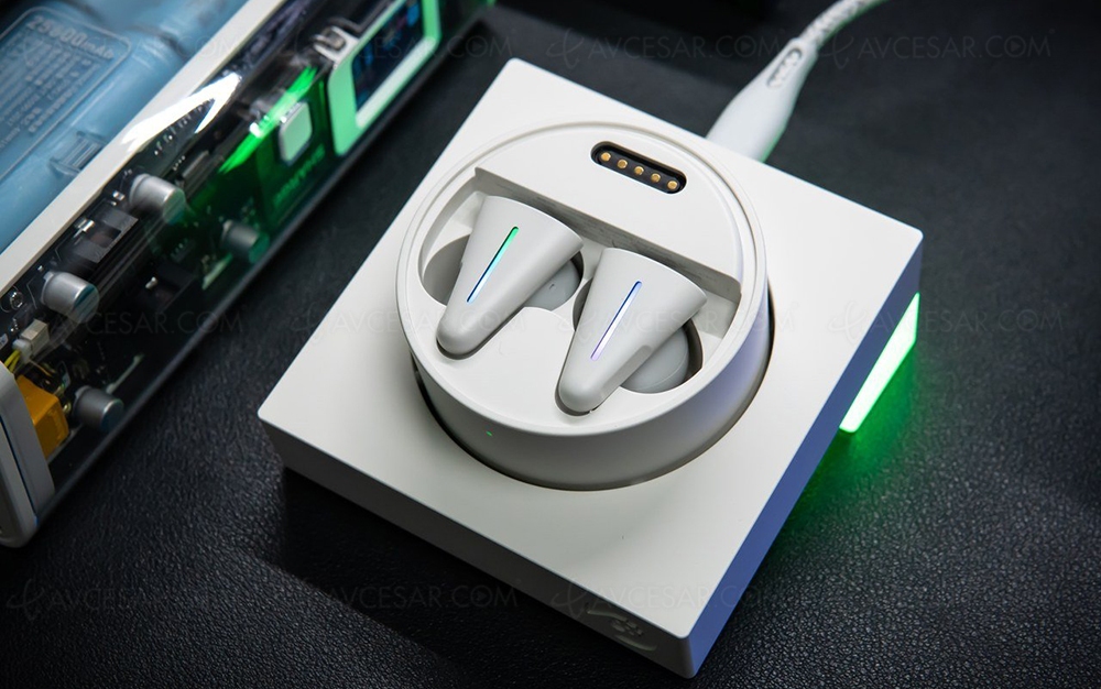 Cyberblade Earbuds, écouteurs True Wireless du futur